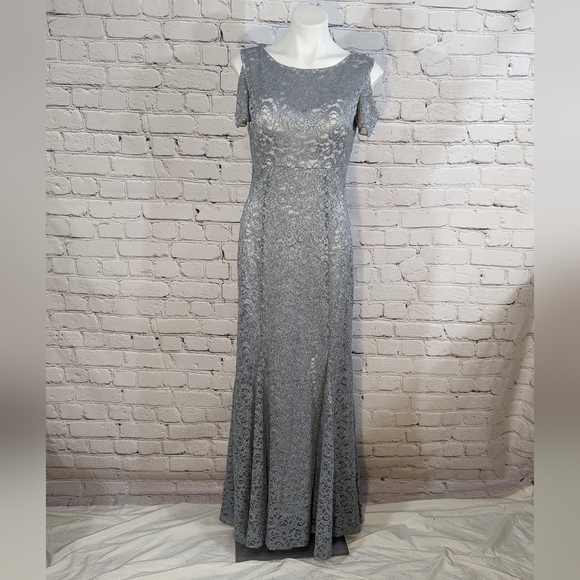 R & M Richards | Dresses | Rm Richards Green Lace Evening Gown | Poshmark